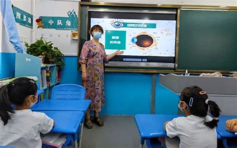 济南市甸柳第一小学开展“爱眼日”主题教育活动 新华网山东频道