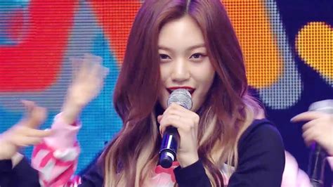 Weki Meki Crush Music Bank Ep 954 YouTube
