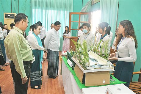 ရန်ကုန်ကွန်ပျူတာတက္ကသိုလ် ဆရာ၊ ဆရာမများနှင့် ကျောင်းသား၊ ကျောင်းသူများ၏ တီထွင်ဖန်တီးမှု ပြပွဲန