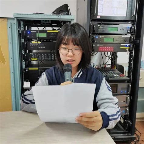 “十个一”行动丨国旗下演讲——感恩有您，我的老师高诗娴沐杏雨班最