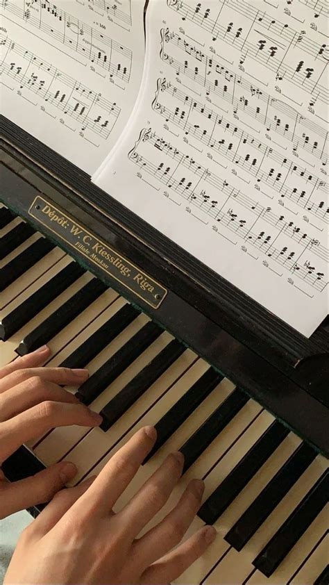 Jdkdmd Piano Playing Piano Music Aesthetic