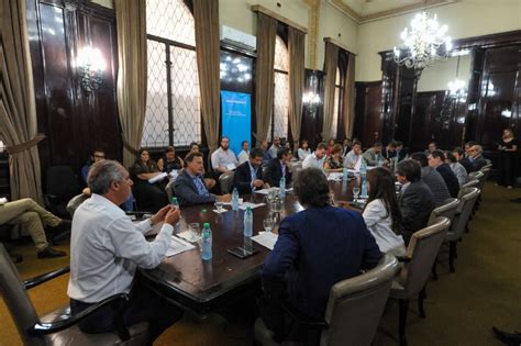 El Gobierno Nacional Y Las Provincias Analizaron El Déficit De Las