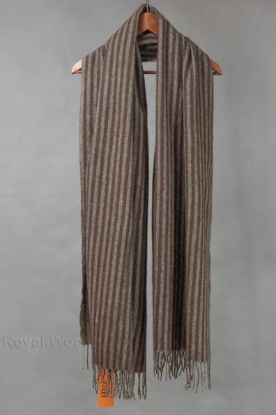 Мужской палантин купить в Москве в интернет-магазине Royal-Wool.ru