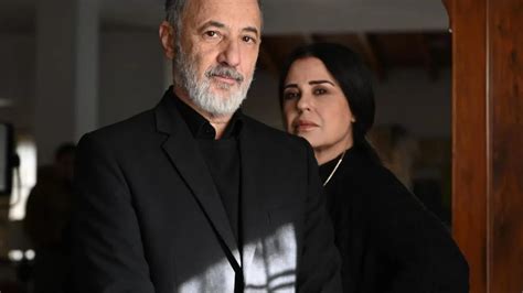 Δημήτρης Αλεξανδρής Αυτή είναι η εντυπωσιακή ξανθιά σύζυγος του