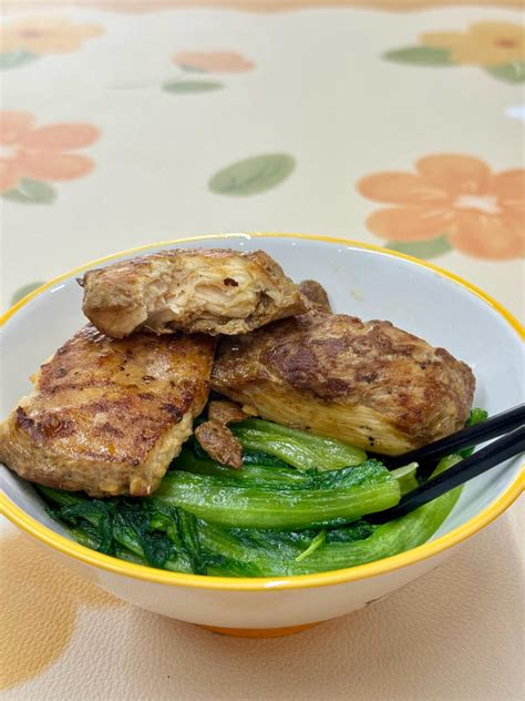 【完美香煎鸡胸肉图片】吃饱饱yeye下厨房