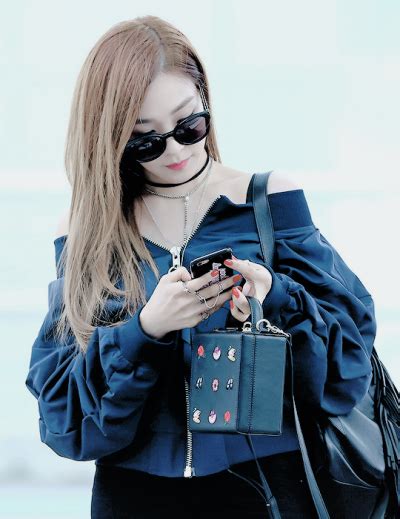 Endless List Of Tiffany Candids © Tumbex
