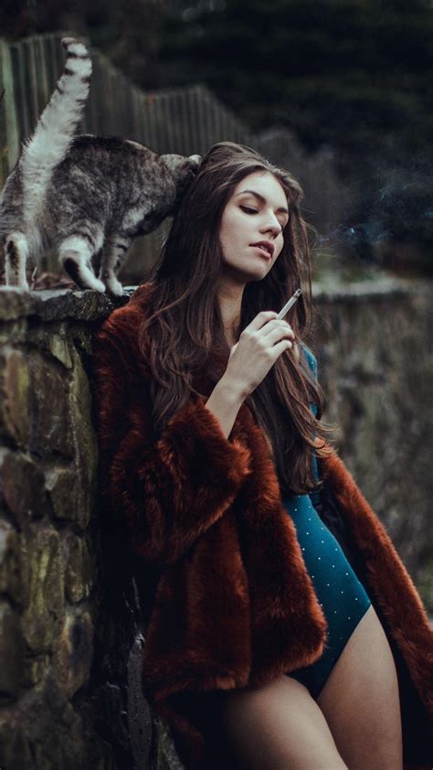 Beautiful Girl Smoking Wallpaper Eumolpo Wallpapers