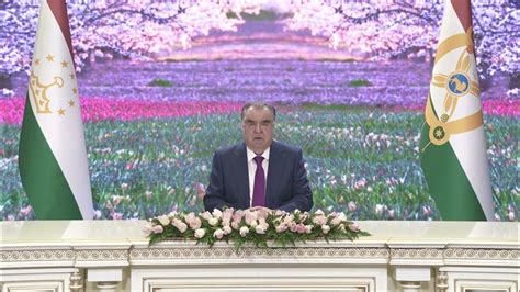 Паёми шодбошӣ ба муносибати Рӯзи модар Youtube