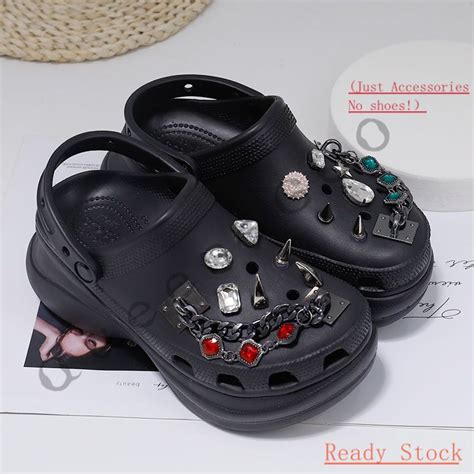 Crocs Jibbitz Set（ไม่รวมรองเท้า）jibbitz สายโซ่เหล็ก สีดํา สําหรับตก