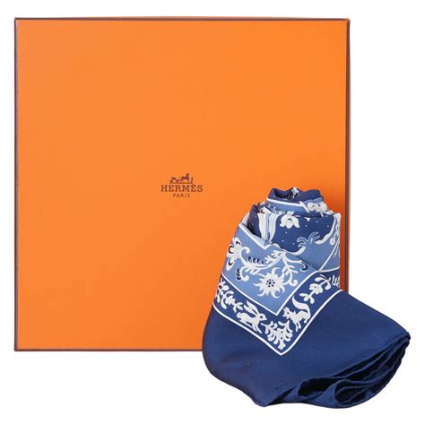 Hermesused에르메스 실크 스카프 캉카스백화점