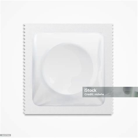 현실적인 3d 자세한 콘돔 패키지입니다 벡터 콘돔에 대한 스톡 벡터 아트 및 기타 이미지 콘돔 형판 포장지 Istock