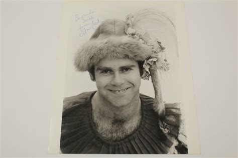 Sir Elton John Signed Autograph 8x10 Photo Captain Fantastic Honky