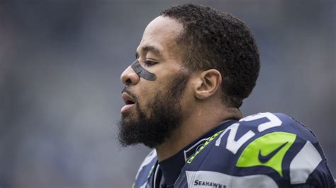 Earl Thomas Deshawn Shead Out With Hamstring Strains
