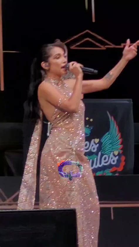 Maria Becerra Sources On Twitter 📹 Maria Becerra Interpretando