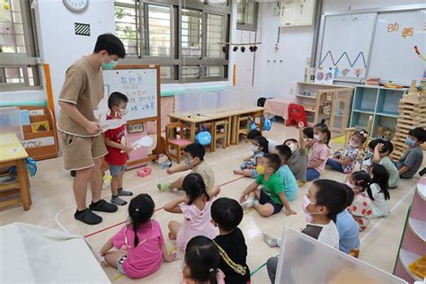 1110928 棒偶說故事 教師節的由來指令遊戲 老師說 31 幼黃班 Flickr