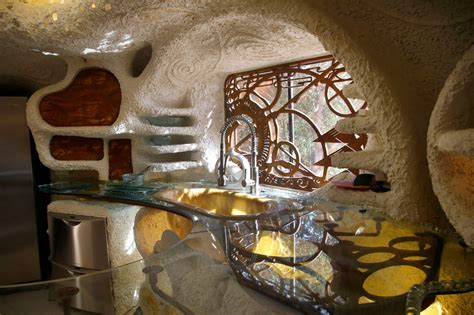 Owner Of Famed Flintstone House Sued Over Its Appearance