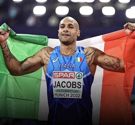Jacobs Un Lampo Doro Nel Cielo Di Monaco
