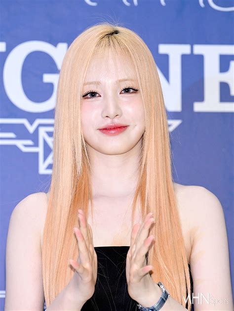 아이브 리즈 오늘의 리즈미모