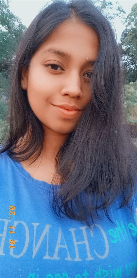 Messy Rselfie