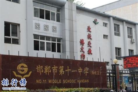 妈妈叫我警长第一季剧情介绍 妈妈叫我警长第一季上映时间 妈妈叫我警长第一季演员表、导演一览 排行榜123网