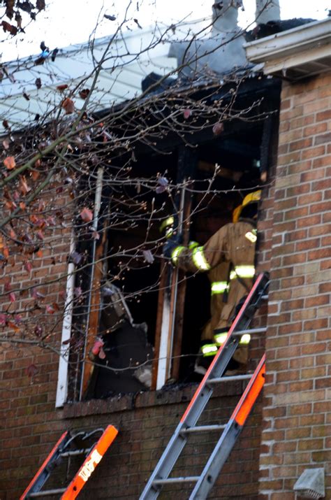 No Injuries Reported After Townhouse Fire Breaks Abingdon Wbff