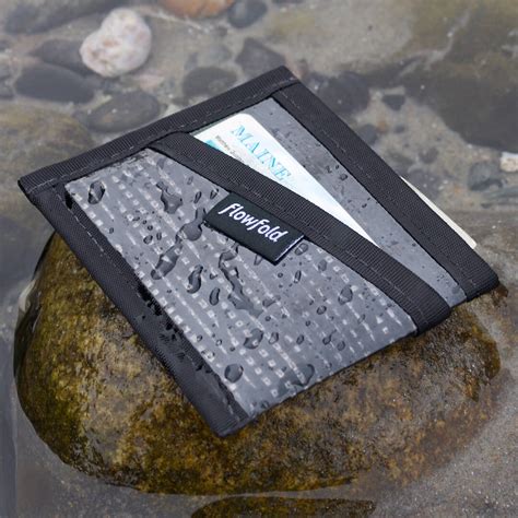 Recycled Sailcloth Craftsman Three Pocket Wallet Flowfold