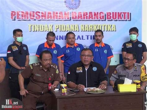 Tiga Tersangka BNNP Kaltim Blender Sabu Sabu Hukum Kriminal