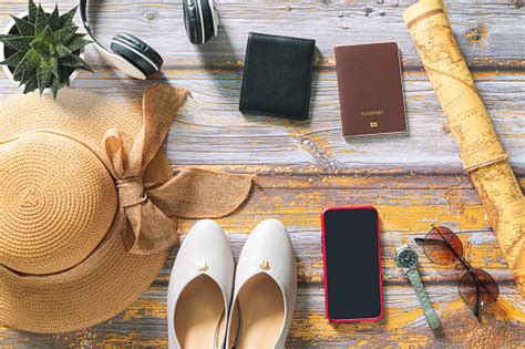 여행 및 관광 지도와 휴가 여행을 계획 여행을위한 물건 맨 위 보기입니다 플랫 레이 0명에 대한 스톡 사진 및 기타 이미지 0명 2022년 가방 Istock