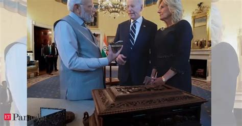Pm Modi Gifts PM Narendra Modi Gifts Sandalwood Box With 10 Mini Presents 24 Carat Gold Coin