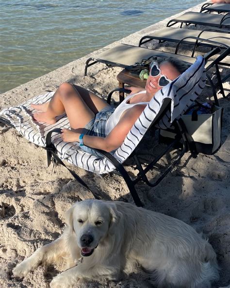 Cat Lynch Headshot Taken By Jeremy Folmer Photography In December 2010 Facebook