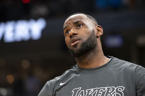 Lakers News Lebron James Heads To Bubble Feels Like Hes Doing A Bid