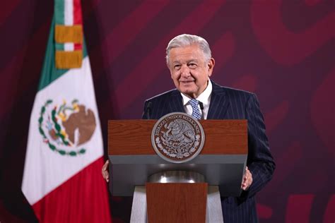 Día Del Maestro Amlo Anuncia Salario Mínimo De 16 Mil Pesos Para