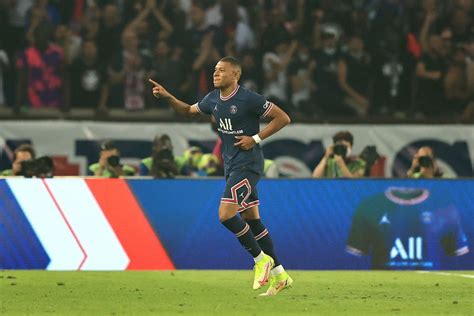Fabrizio Romano Provides an Update on Kylian Mbappé Situation