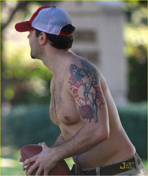 Jesse Metcalfe Chest Hair Hottie Photo 1694381 Jesse Metcalfe
