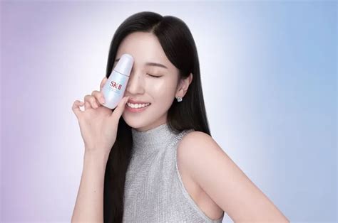 Ini Rekomendasi Essence Yang Bisa Cerahkan Kulit Kusam Kekuningan
