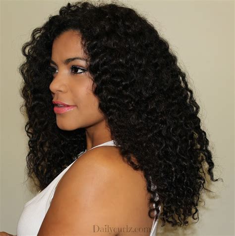 Como Combatir El Encogimiento En El Cabello Rizado