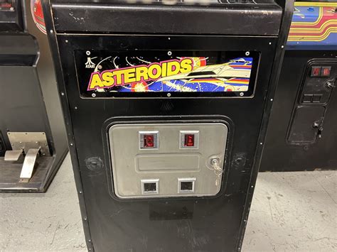 Arcade Atari Astroids Ps Auction We Value The Future Largest In