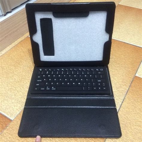 Ipad Casing With Keyboard Computers Tech Parts Accessories Networking On Carousell