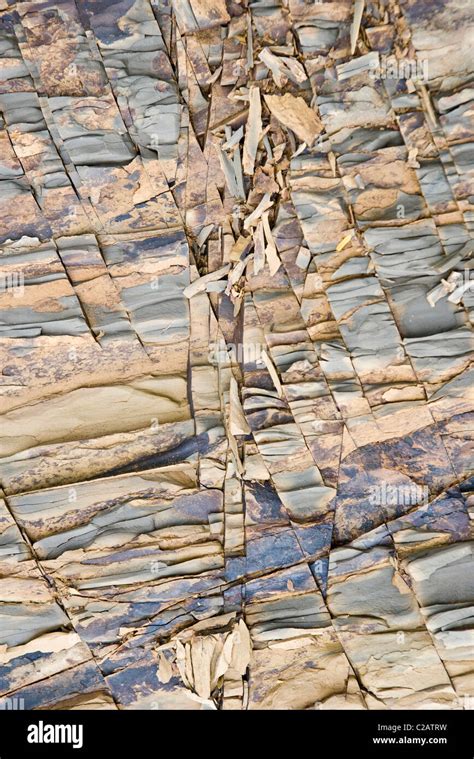 Stratified Rock Formation Hi Res Stock Photography And Images Alamy