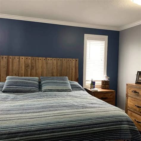 Benjamin Moore Van Deusen Blue HC 156 Paint Color