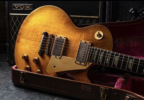 Pin By Tjien Kang On Guitar Zone Electric Guitar Music Instruments