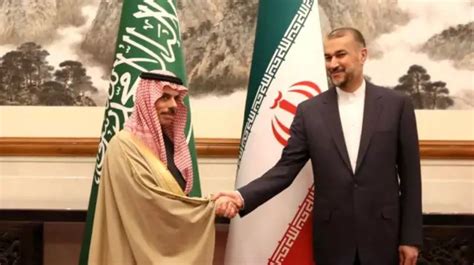 گرمای روابط تهران و ریاض؛ سفر وزیر ایرانی، معرفی سفیر سعودی و گشایش دیپلماتیک در یمن و سوریه