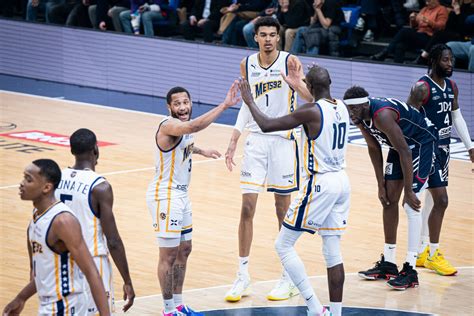 Les Metropolitans 92 à Marcel Cerdan Jusquen 2028 Bebasket