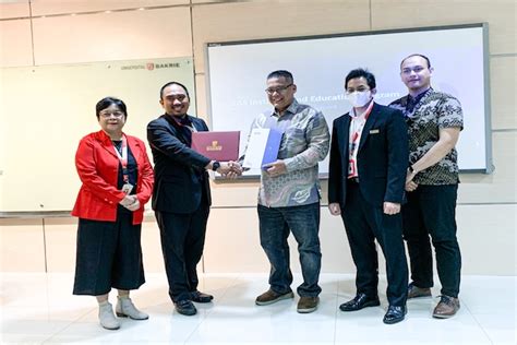 Majalah ICT Universitas Bakrie Dan SAS Akan Bersama Sama