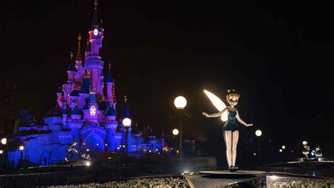 Disneyland Paris ‘lockdown After Reports Of An Explosion