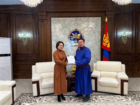 Монгол Улсын Хүний эрхийн Үндэсний Комиссын тухай хуульд нэмэлт өөрчлөлт оруулах тухай хуулийн