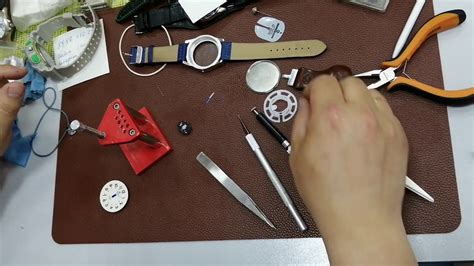 Быстрый и качественный ремонт часов или просто замена механизма на часах Youtube