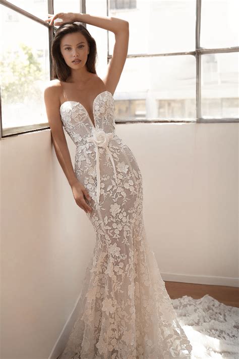 Polya Castaway Model Management