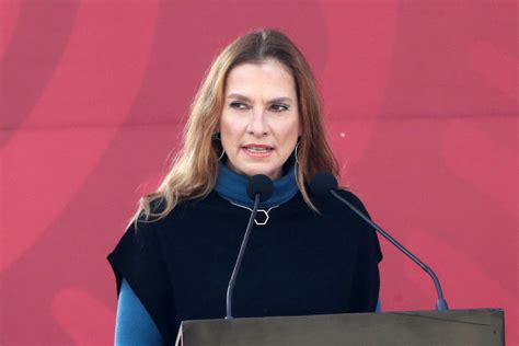 Gutiérrez Müller Critica A Ine Por No Poder Votar En Mesa Para