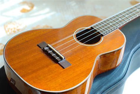 Ohana Tk 35g 5 5 String Tenor Ukulele Review